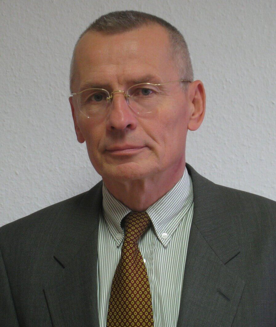 Hybridorganisation und organisationale Paradoxien